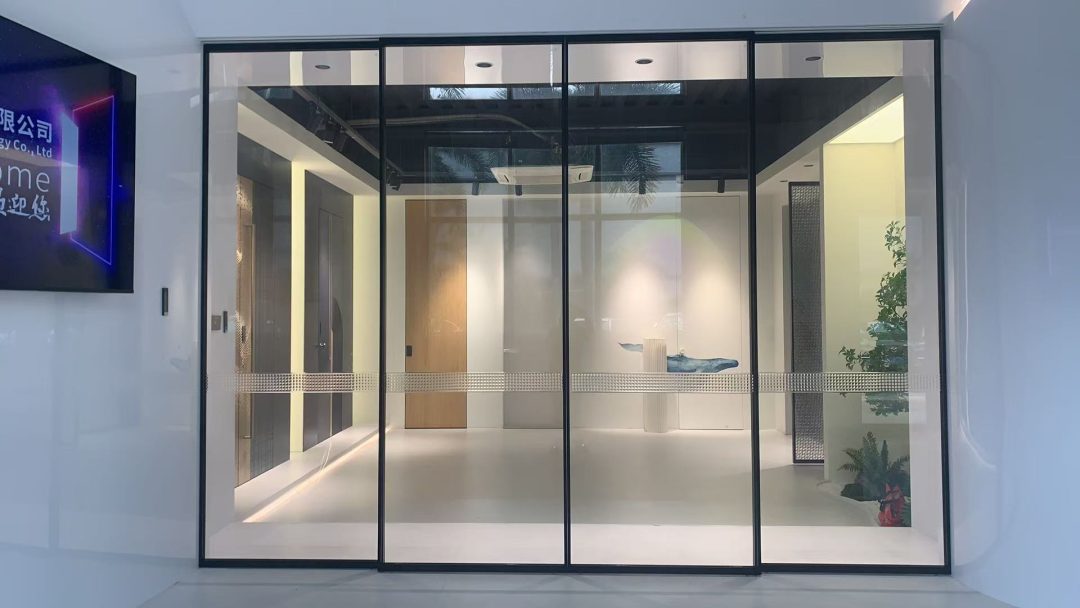 Door 4 | HOTAI