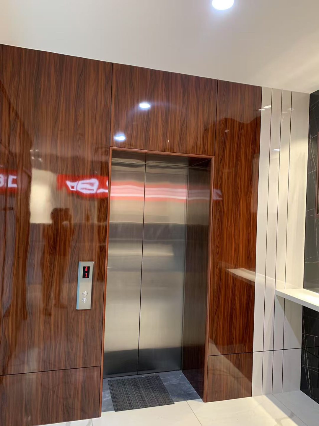 Lift space | HOTAI